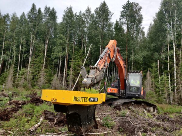 PM Tree Planting Machine – Risutec